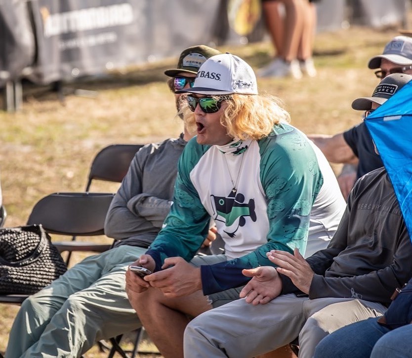 The face you make when you see a FAT BASS being pulled out on stage at ...